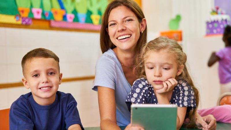 13 Family-Friendly Apps for Kids to Safely Stay in Touch